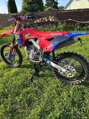 Хонда CRF 250 2026 в Таллин, объемом двигателя 0.25 л и пробегом 0 тыс. км за 8400 €, фото 15 на AUTOMOTO.COM.LV