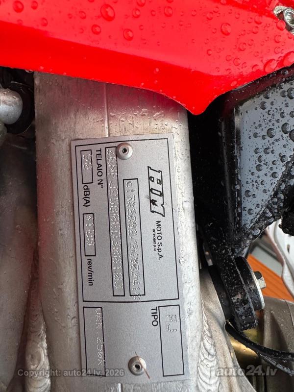 Sarkans Honda CRF 250 2013 Pērnava, ar dzinēja tilpumu 0.25 L un nobraukumu 0 tūkst. km par 3490 €, foto 7 vietnē AUTOMOTO.COM.LV