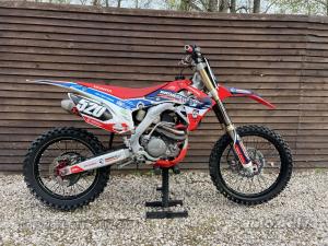 Red Honda CRF 250 2017 in Karksi-Nuia, with an engine capacity of 0.00 L and mileage of 180 thousand km for 2900 €, photo  on AUTOMOTO.COM.LV