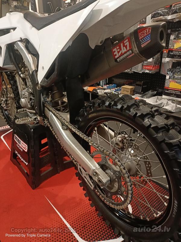 Белый Хонда CRF 250 2023 в Тюри, объемом двигателя 0.25 л и пробегом 0 тыс. км за 4800 €, фото 3 на AUTOMOTO.COM.LV