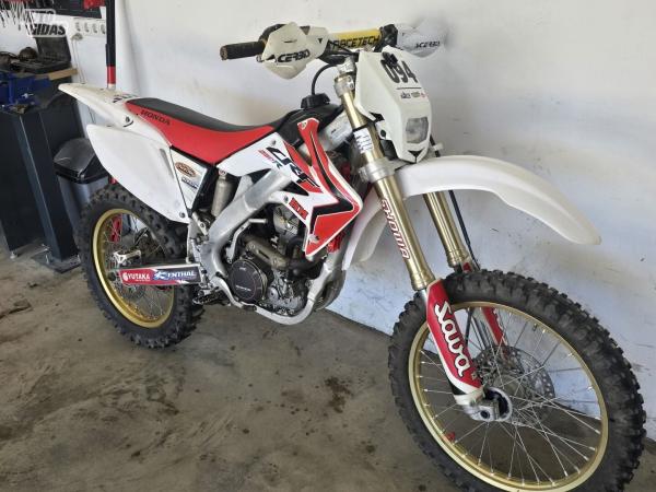 Honda CRF 250R 2007 in Siauliai, with an engine capacity of 0.25 L and mileage of 0 thousand km for 2100 €, photo 10 on AUTOMOTO.COM.LV