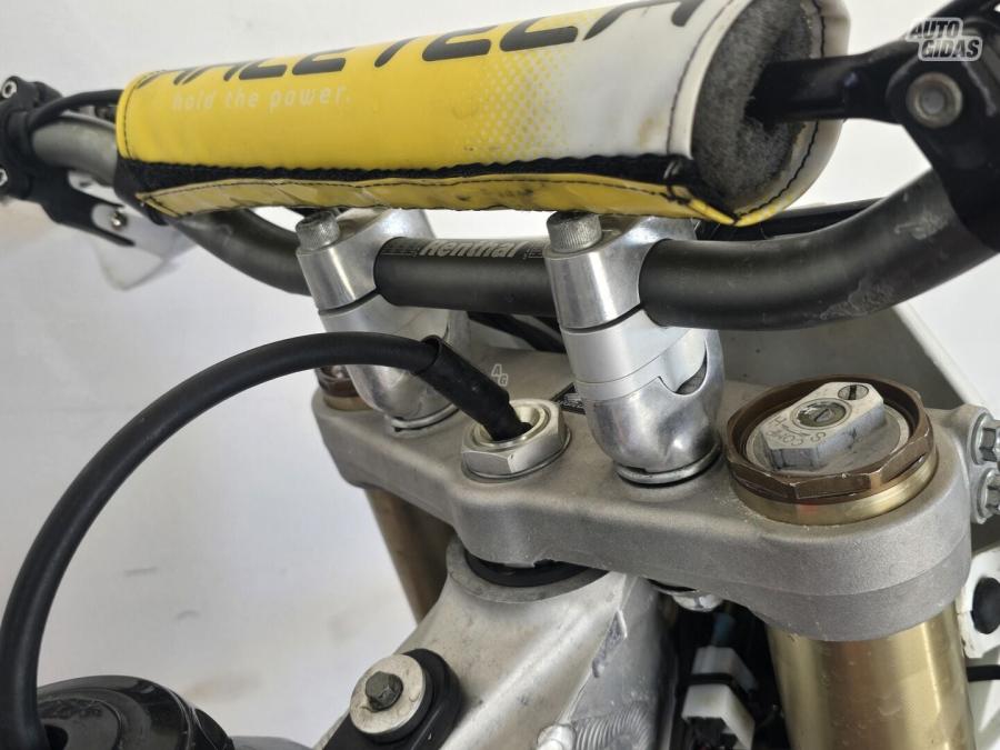 Хонда CRF 250R 2007 в Шяуляй, объемом двигателя 0.25 л и пробегом 0 тыс. км за 2100 €, фото 15 на AUTOMOTO.COM.LV