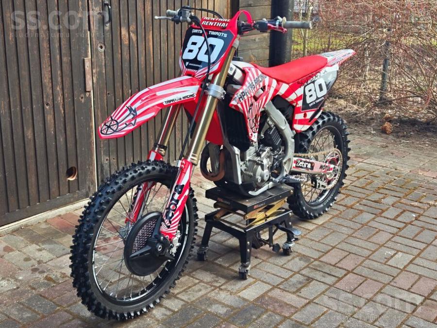 Honda CRF 250R 2022 in Riga, with an engine capacity of 0.25 L and mileage of 0 thousand km for 3950 €, photo 6 on AUTOMOTO.COM.LV