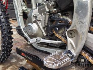 Honda CRF 250R 2022 in Riga, with an engine capacity of 0.25 L and mileage of 0 thousand km for 3950 €, photo 8 on AUTOMOTO.COM.LV