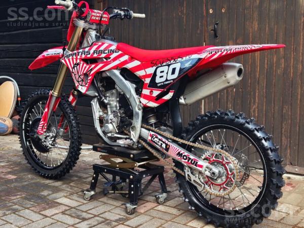 Honda CRF 250R 2022 in Riga, with an engine capacity of 0.25 L and mileage of 0 thousand km for 3950 €, photo 8 on AUTOMOTO.COM.LV