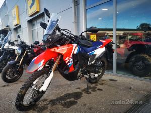 Melns Honda CRF 300 2025 Tartu, ar dzinēja tilpumu 0.29 L un nobraukumu 1 tūkst. km par 6200 €, foto 1 vietnē AUTOMOTO.COM.LV