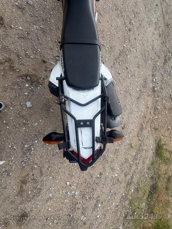 Серый Хонда CRF 300 2024 в Таллин, объемом двигателя 0.29 л и пробегом 10 тыс. км за 4200 €, фото 6 на AUTOMOTO.COM.LV