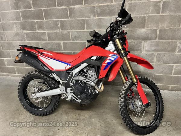 Honda CRF 300 2025 Tallina, ar dzinēja tilpumu 0.29 L un nobraukumu 2 tūkst. km par 5499 €, foto 4 vietnē AUTOMOTO.COM.LV