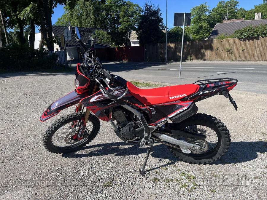 Хонда CRF 300 2025 в Таллин, объемом двигателя 0.29 л и пробегом 2 тыс. км за 5499 €, фото 5 на AUTOMOTO.COM.LV