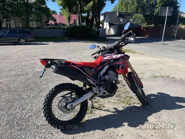 Honda CRF 300 2025 in Tallinn, with an engine capacity of 0.29 L and mileage of 2 thousand km for 5499 €, photo 7 on AUTOMOTO.COM.LV