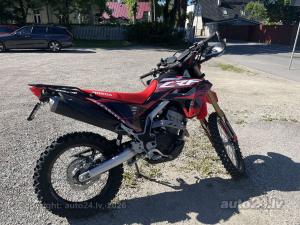 Хонда CRF 300 2025 в Таллин, объемом двигателя 0.29 л и пробегом 2 тыс. км за 5499 €, фото 9 на AUTOMOTO.COM.LV