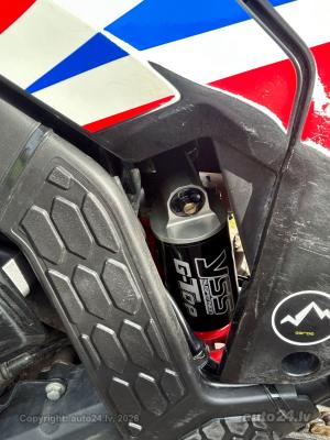 Sarkans Honda CRF 300 2024 Valmiera, ar dzinēja tilpumu 0.29 L un nobraukumu 10 tūkst. km par 5500 €, foto 5 vietnē AUTOMOTO.COM.LV