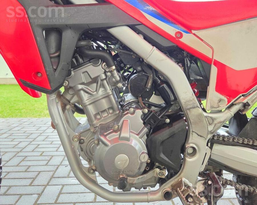 Honda CRF 300L 2021 in Riga, with an engine capacity of 0.29 L and mileage of 0 thousand km for 4800 €, photo 10 on AUTOMOTO.COM.LV
