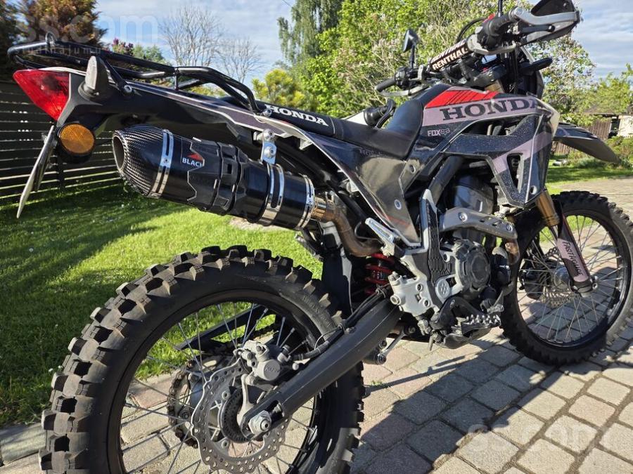 Хонда CRF 300L 2024 в Рига, объемом двигателя 0.30 л и пробегом 0 тыс. км за 5900 €, фото 3 на AUTOMOTO.COM.LV