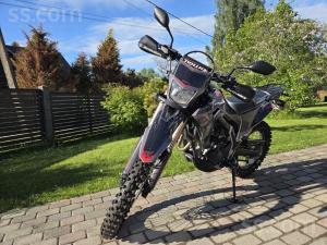 Хонда CRF 300L 2024 в Рига, объемом двигателя 0.30 л и пробегом 0 тыс. км за 5900 €, фото 4 на AUTOMOTO.COM.LV