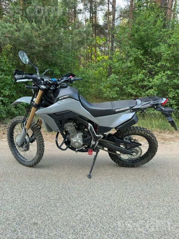 Honda CRF 300L 2025 Rīga, ar dzinēja tilpumu 0.30 L un nobraukumu 0 tūkst. km par 5900 €, foto 3 vietnē AUTOMOTO.COM.LV