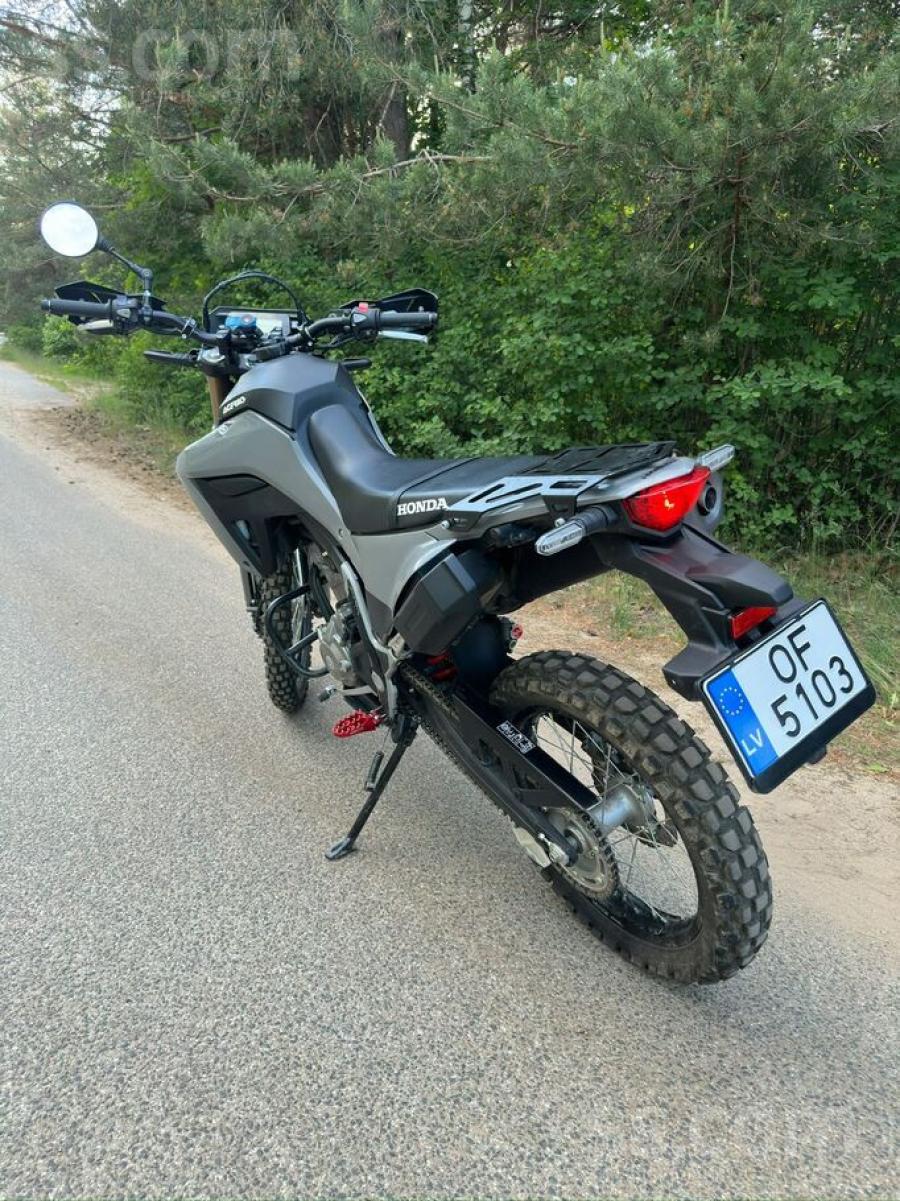 Honda CRF 300L 2025 Rīga, ar dzinēja tilpumu 0.30 L un nobraukumu 0 tūkst. km par 5900 €, foto 5 vietnē AUTOMOTO.COM.LV