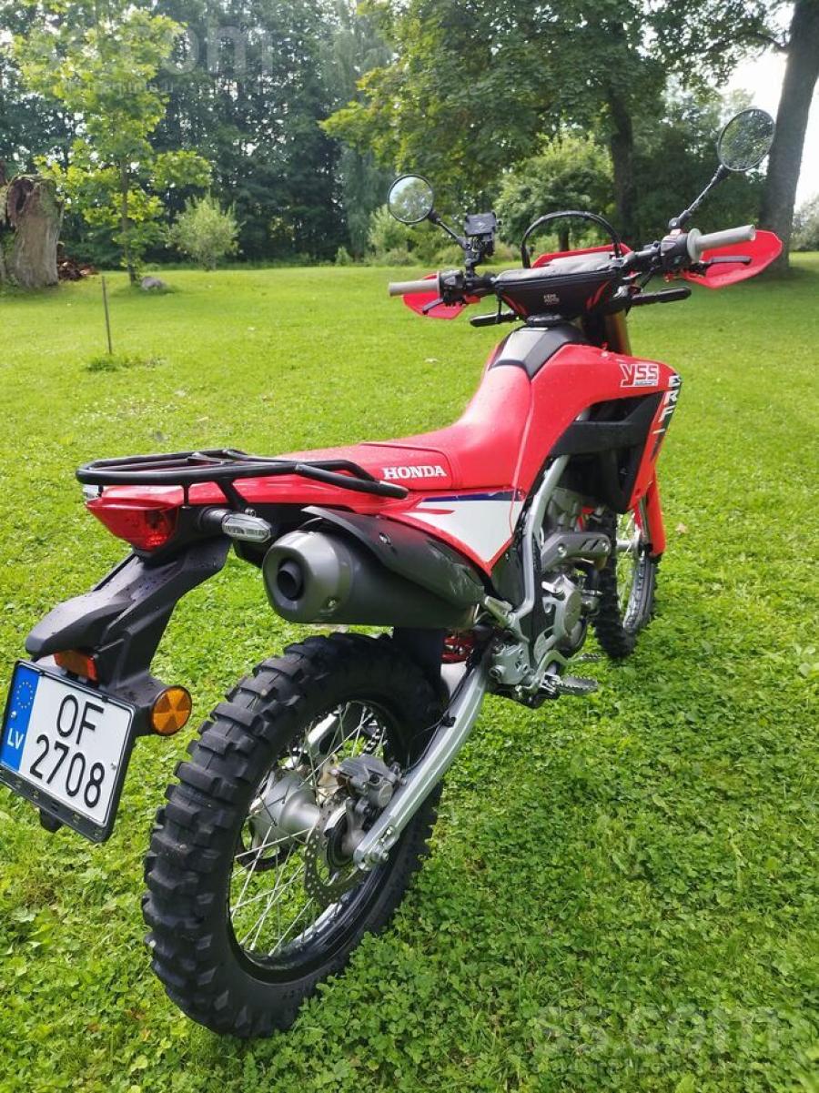Honda CRF 300L 2025 in Valmiera, with an engine capacity of 0.29 L and mileage of 0 thousand km for 5550 €, photo 4 on AUTOMOTO.COM.LV