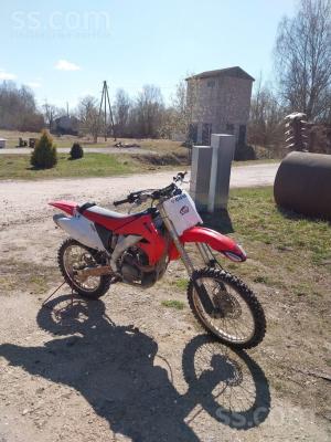 Honda CRF 450 2008 in Dobele, with an engine capacity of 0.45 L and mileage of 0 thousand km for 2000 €, photo  on AUTOMOTO.COM.LV