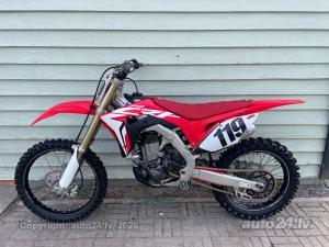 Honda CRF 450 2018 Tallina, ar dzinēja tilpumu 0.00 L un nobraukumu 123 tūkst. km par 3200 €, foto 3 vietnē AUTOMOTO.COM.LV