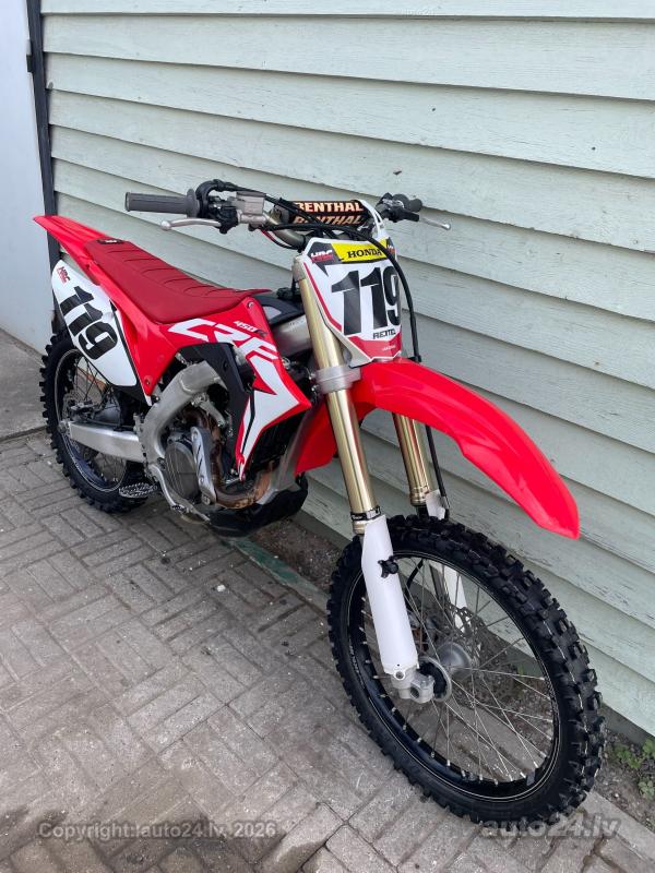 Honda CRF 450 2018 Tallina, ar dzinēja tilpumu 0.00 L un nobraukumu 123 tūkst. km par 3200 €, foto 3 vietnē AUTOMOTO.COM.LV