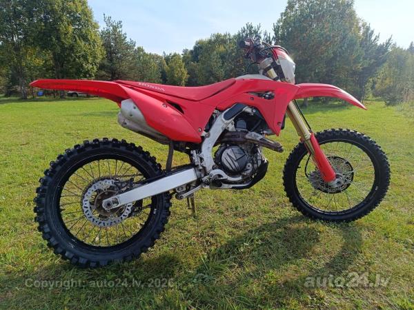 Honda CRF 450 2020 in Tallinn, with an engine capacity of 0.00 L and mileage of 0 thousand km for 3200 €, photo 5 on AUTOMOTO.COM.LV
