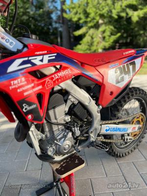 Хонда CRF 450 2021 в Таллин, объемом двигателя 0.45 л и пробегом 68 тыс. км за 3700 €, фото 3 на AUTOMOTO.COM.LV
