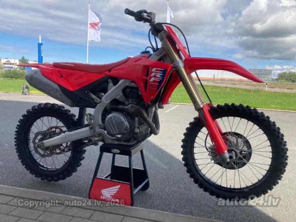 Honda CRF 450 2026 Tallina, ar dzinēja tilpumu 0.45 L un nobraukumu 0 tūkst. km par 5700 €, foto 5 vietnē AUTOMOTO.COM.LV