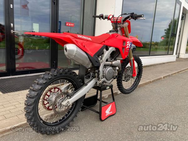 Honda CRF 450 2026 in Tallinn, with an engine capacity of 0.45 L and mileage of 0 thousand km for 5500 €, photo 8 on AUTOMOTO.COM.LV