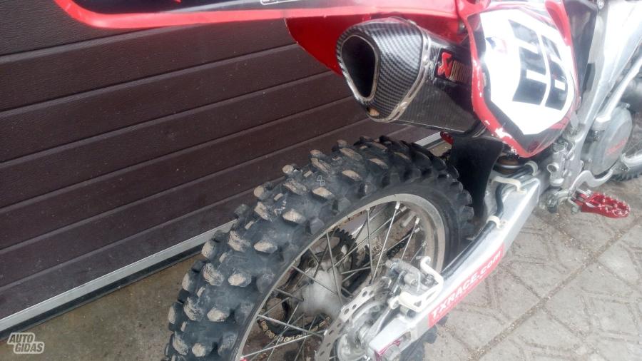 Honda CRF 450R 2006 Panevēža, ar dzinēja tilpumu 0.00 L un nobraukumu 0 tūkst. km par 1700 €, foto 6 vietnē AUTOMOTO.COM.LV
