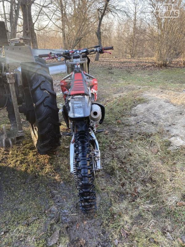 Honda CRF 450R 2008 in Silute, with an engine capacity of 0.00 L and mileage of 0 thousand km for 1800 €, photo 3 on AUTOMOTO.COM.LV