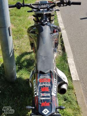 Хонда CRF 450R 2009 в Вильнюс, объемом двигателя 0.45 л и пробегом 0 тыс. км за 4999 €, фото 22 на AUTOMOTO.COM.LV