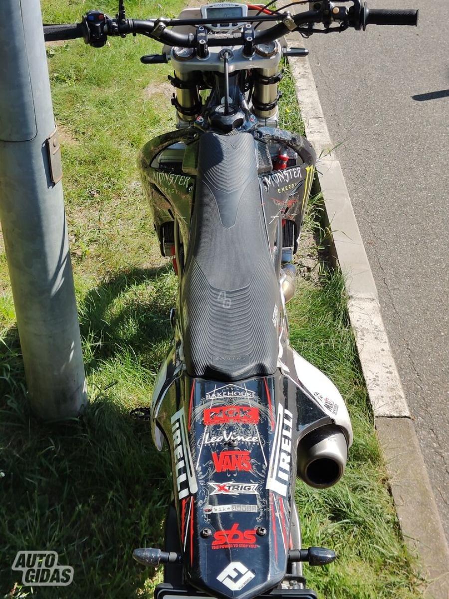 Хонда CRF 450R 2009 в Вильнюс, объемом двигателя 0.45 л и пробегом 0 тыс. км за 4999 €, фото 22 на AUTOMOTO.COM.LV