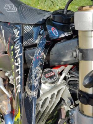Хонда CRF 450R 2009 в Вильнюс, объемом двигателя 0.45 л и пробегом 0 тыс. км за 4999 €, фото 23 на AUTOMOTO.COM.LV