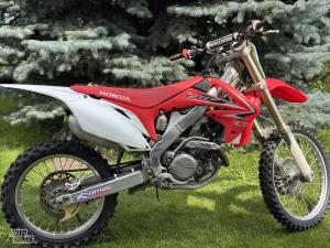 Honda CRF 450R 2011 in Kaunas, with an engine capacity of 0.00 L and mileage of 0 thousand km for 2200 €, photo 1 on AUTOMOTO.COM.LV