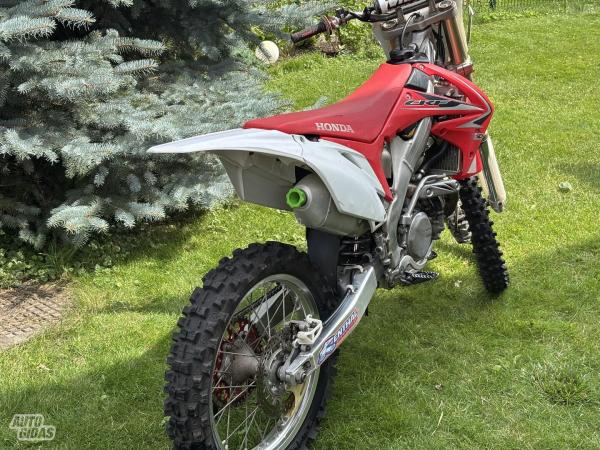 Honda CRF 450R 2011 in Kaunas, with an engine capacity of 0.00 L and mileage of 0 thousand km for 2200 €, photo 2 on AUTOMOTO.COM.LV