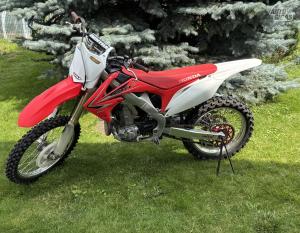 Honda CRF 450R 2011 in Kaunas, with an engine capacity of 0.00 L and mileage of 0 thousand km for 2200 €, photo 4 on AUTOMOTO.COM.LV