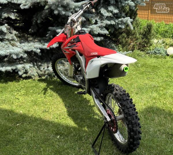 Honda CRF 450R 2011 in Kaunas, with an engine capacity of 0.00 L and mileage of 0 thousand km for 2200 €, photo 5 on AUTOMOTO.COM.LV