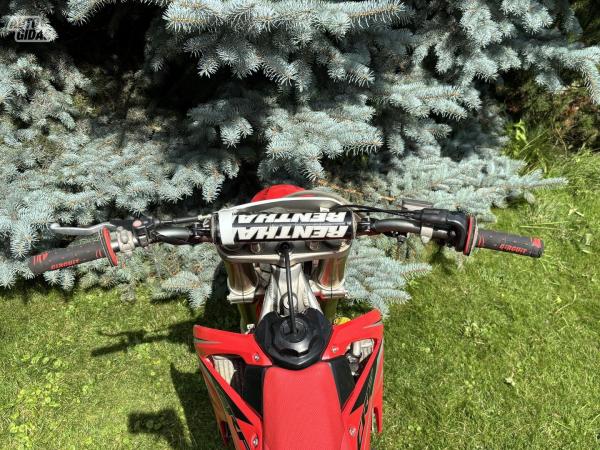 Honda CRF 450R 2011 in Kaunas, with an engine capacity of 0.00 L and mileage of 0 thousand km for 2200 €, photo 6 on AUTOMOTO.COM.LV