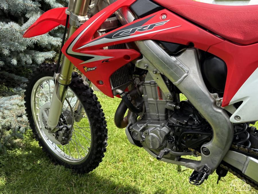 Honda CRF 450R 2011 in Kaunas, with an engine capacity of 0.00 L and mileage of 0 thousand km for 2200 €, photo 8 on AUTOMOTO.COM.LV