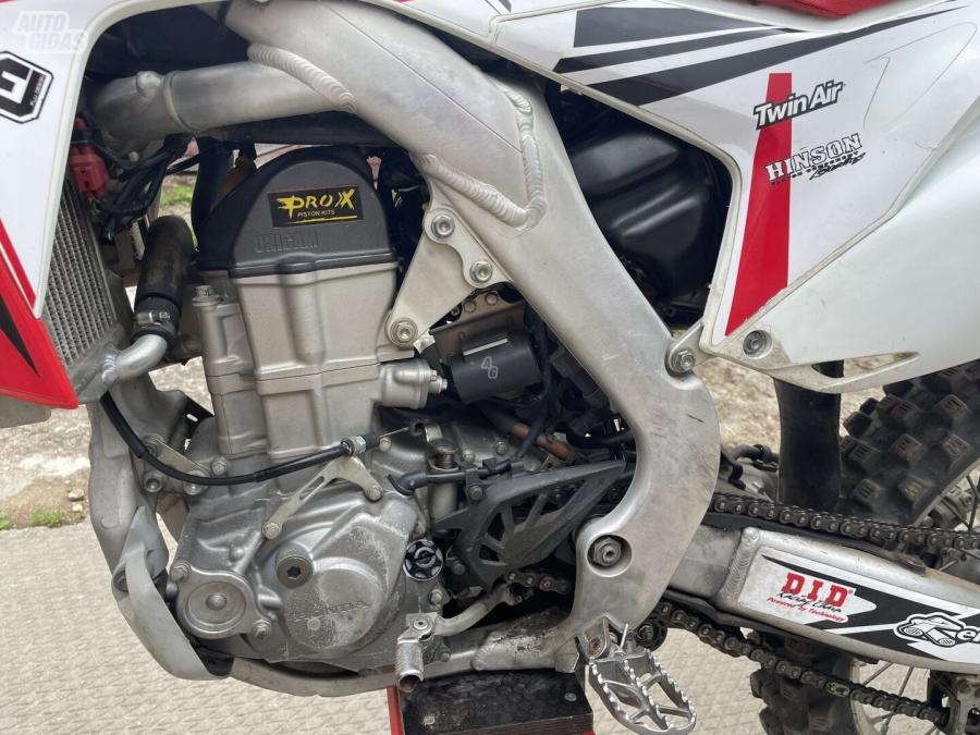Honda CRF 450R 2015 in Kupiskis, with an engine capacity of 0.00 L and mileage of 0 thousand km for 2600 €, photo 7 on AUTOMOTO.COM.LV