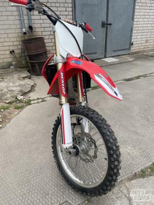 Honda CRF 450R 2015 in Kupiskis, with an engine capacity of 0.00 L and mileage of 0 thousand km for 2600 €, photo 8 on AUTOMOTO.COM.LV