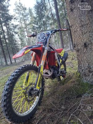 Honda CRF 450R 2016 in Kaunas, with an engine capacity of 0.00 L and mileage of 0 thousand km for 1800 €, photo 5 on AUTOMOTO.COM.LV
