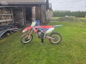Honda CRF 450R 2017 Telšiai, ar dzinēja tilpumu 0.45 L un nobraukumu 0 tūkst. km par 2900 €, foto  vietnē AUTOMOTO.COM.LV