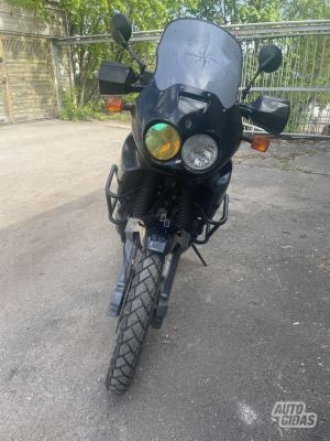 Melns Honda CRF 2003 Viļņa, ar dzinēja tilpumu 0.75 L un nobraukumu 76 tūkst. km par 3500 €, foto  vietnē AUTOMOTO.COM.LV