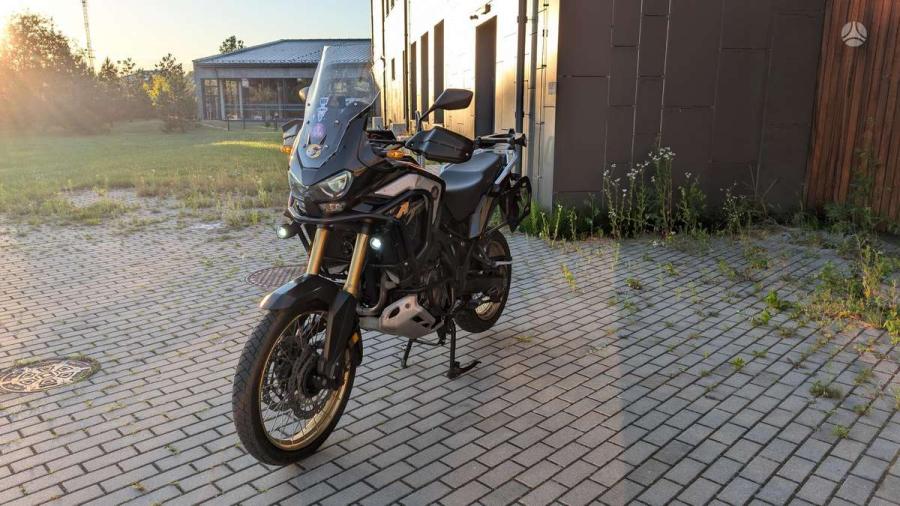 Melns Honda CRF 2020 Tauragė, ar dzinēja tilpumu 1.10 L un nobraukumu 29 tūkst. km par 11500 €, foto 4 vietnē AUTOMOTO.COM.LV