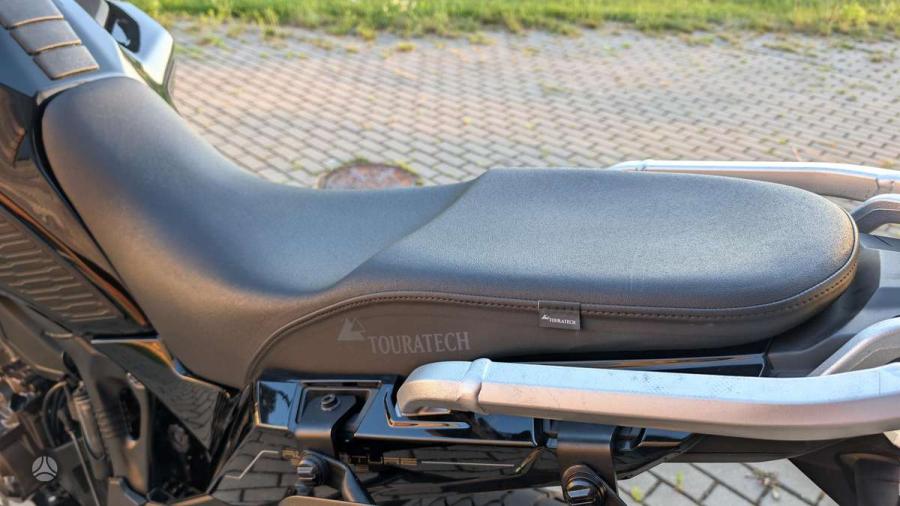 Melns Honda CRF 2020 Tauragė, ar dzinēja tilpumu 1.10 L un nobraukumu 29 tūkst. km par 11500 €, foto 12 vietnē AUTOMOTO.COM.LV