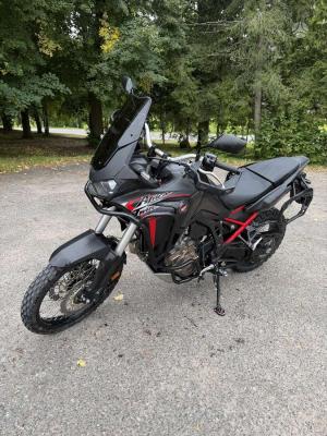 Черный Хонда CRF 2020 в Мажейкяй, объемом двигателя 1.10 л и пробегом 23 тыс. км за 11600 €, фото 7 на AUTOMOTO.COM.LV