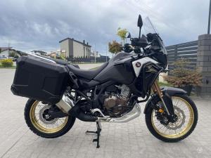 Черный Хонда CRF 2021 в Клайпеда, объемом двигателя 1.10 л и пробегом 19 тыс. км за 13500 €, фото 3 на AUTOMOTO.COM.LV