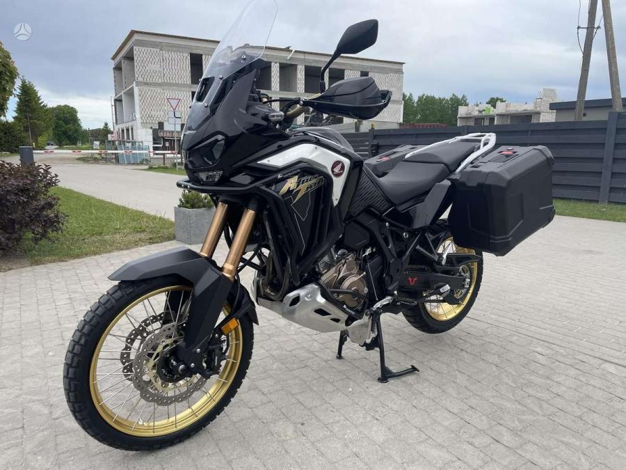Черный Хонда CRF 2021 в Клайпеда, объемом двигателя 1.10 л и пробегом 19 тыс. км за 13500 €, фото 5 на AUTOMOTO.COM.LV